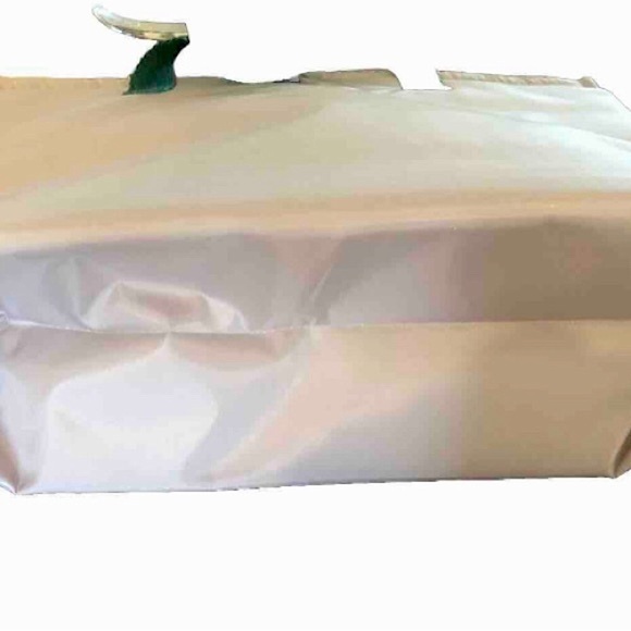 Whole Foods | Bags | Whole Foods Market Reusable Insulated Velcro Bag ...